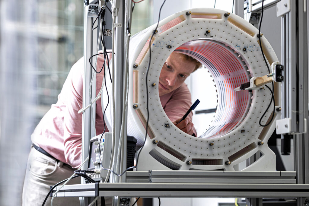 Low-Field MRI | Chair of Imaging and Computer Vision – RWTH Aachen ...